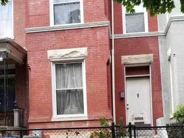 1374 F ST NE, WASHINGTON, DC 20002 Single Family Residence For.