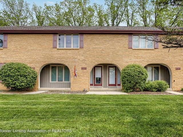 1374 Lakeside Dr, East Lansing, MI 48823