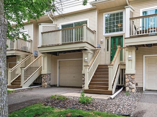 1374 th Ave N, Plymouth, MN 55446