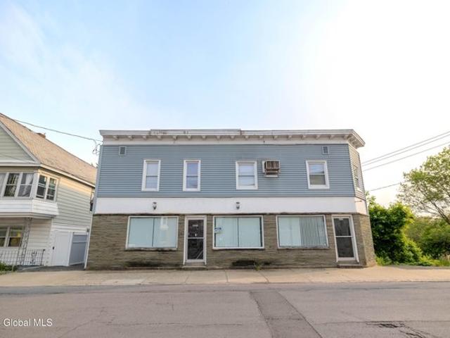 1374 10th Ave, Schenectady, NY 12303