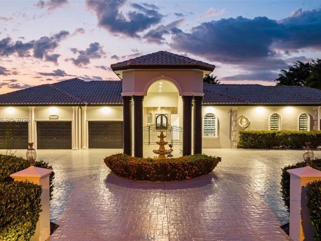 13751 Pine Meadow Ct, Davie, FL 33325 | MLS #A11997