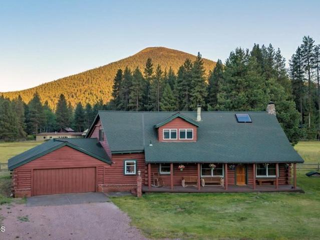 13751 SW Meadowview Dr, Camp Sherman, OR 97730
