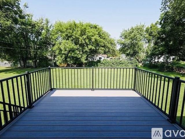 13752 Round Lake Blvd NW Unit 1, Andover, MN 55304