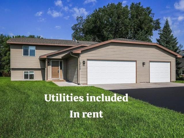 13752 Round Lake Blvd NW Unit 1, Andover, MN 55304