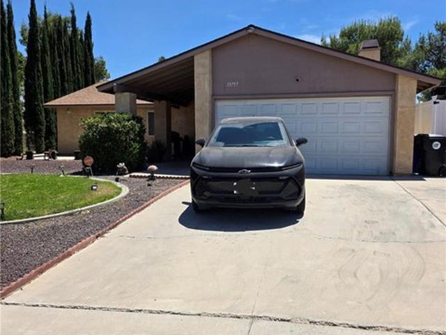 13757 Oakmont Dr, Victorville, CA 92395