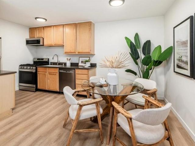 13754 Mango Dr Unit 111, Del Mar, CA 92014