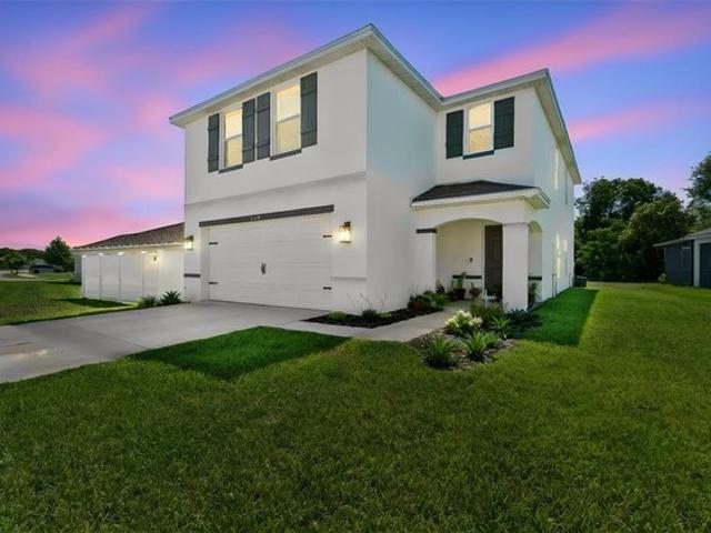 13756 Whiskey Daisy Dr, Dade City, FL 33525
