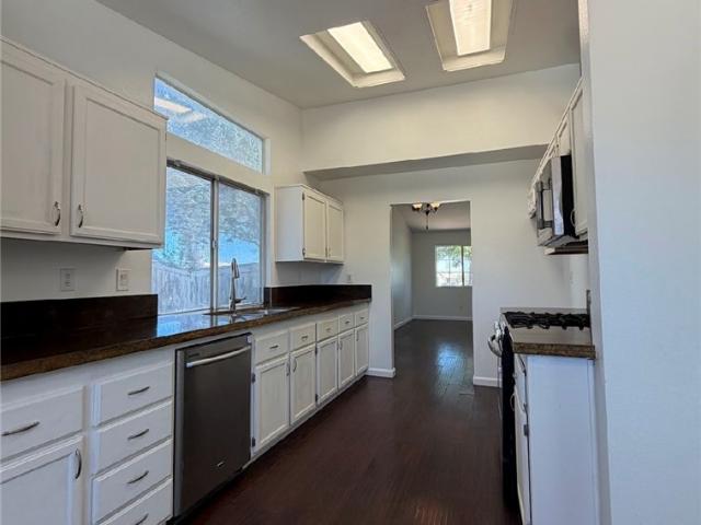 13759 Clear Valley