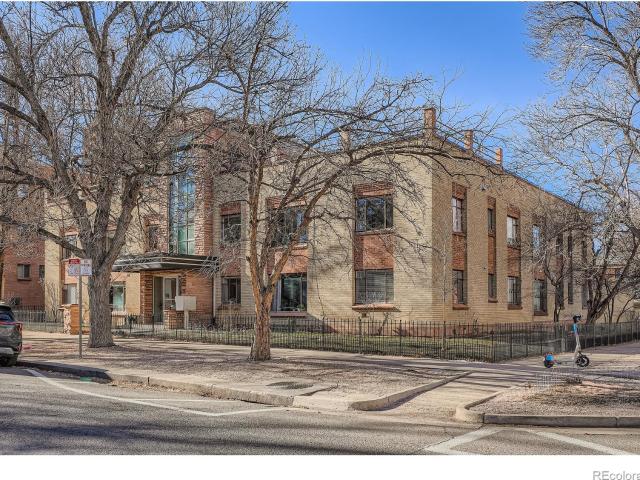1375 N Williams Street # 105