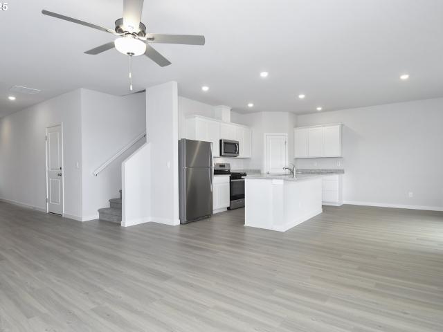 1375 owl ave