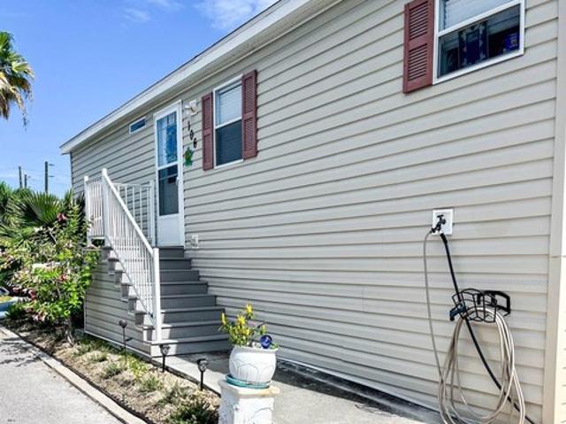 1375 Pasadena Ave S Lot 106, South Pasadena, FL 33707