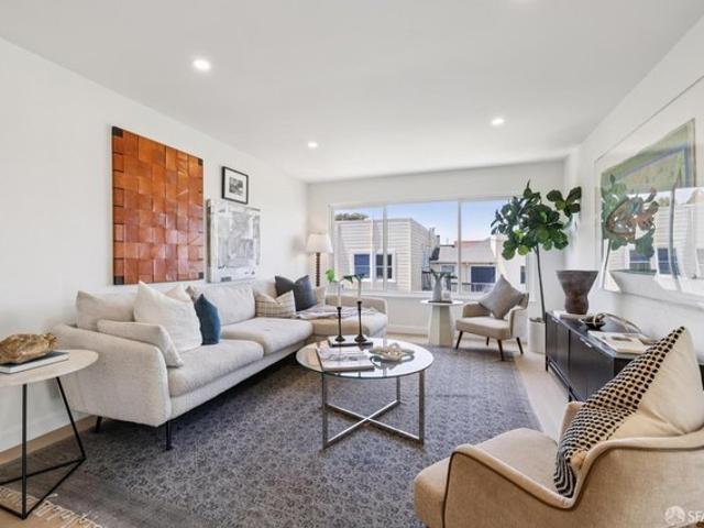 1375 18th Ave Apt 4, San Francisco, CA 94122