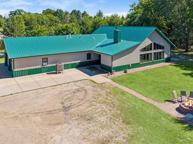 13763 County Road 3, Clear Lake, MN 55319