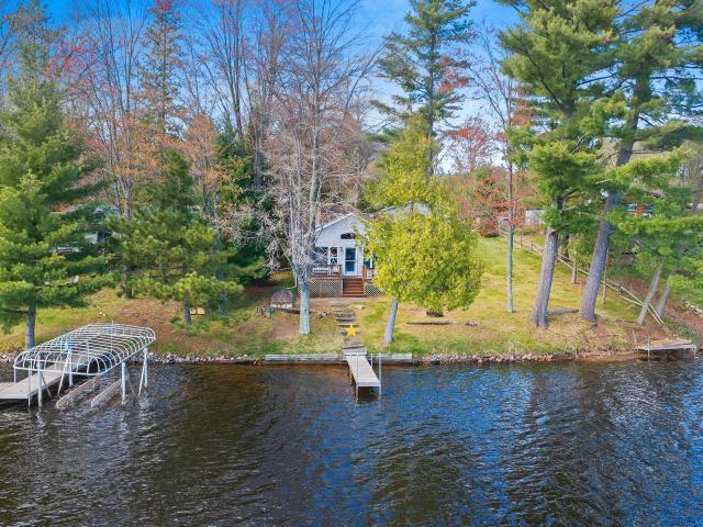 13763 lake shore lane