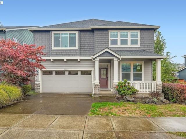 13762 SE Nightingale Ave, Clackamas, OR 97015