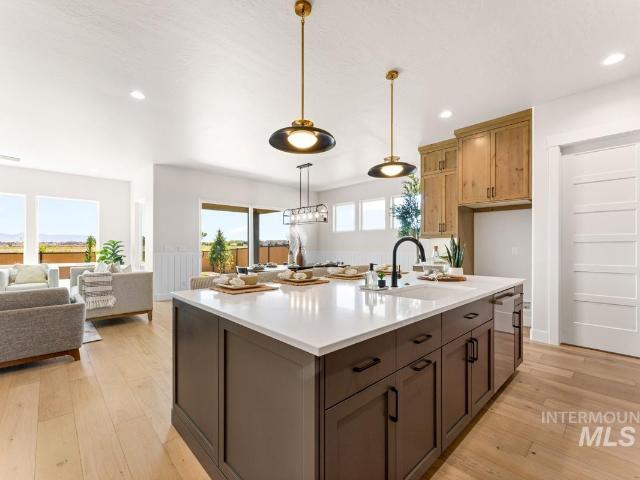 13767 N Spring Creek Way