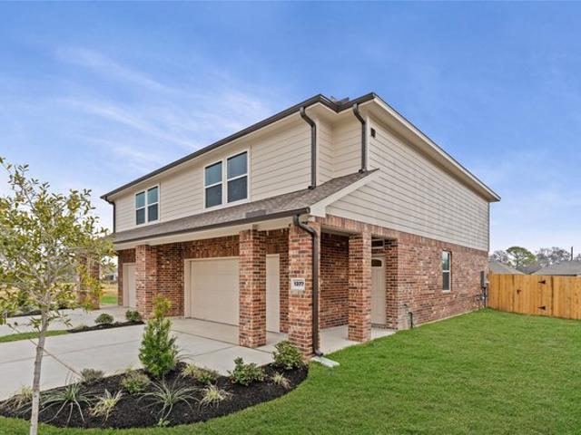 1376 Mixander Way, La Porte, TX 77571