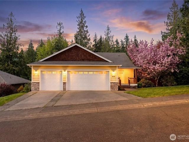 1376 N Parkstone Ct, Bellingham, WA 98229