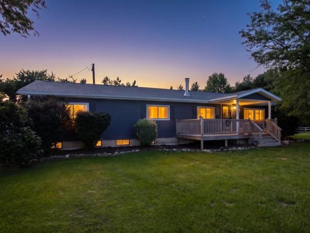 1376 B Rd, Argos, IN 46501