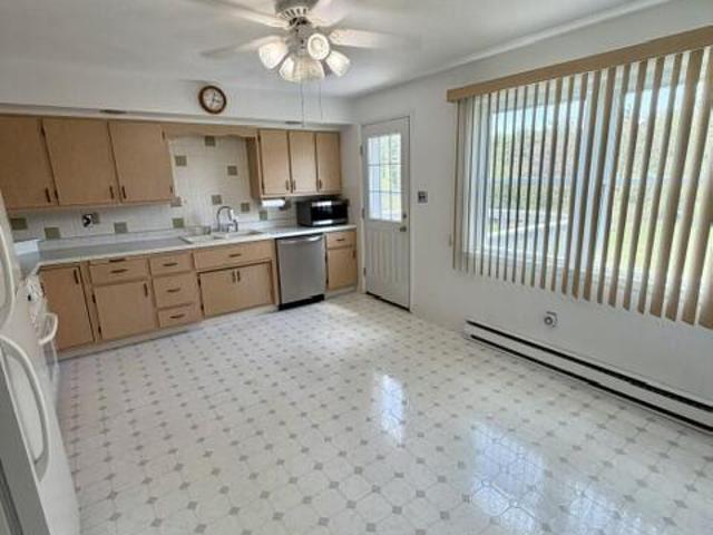 1376 Fairview Road