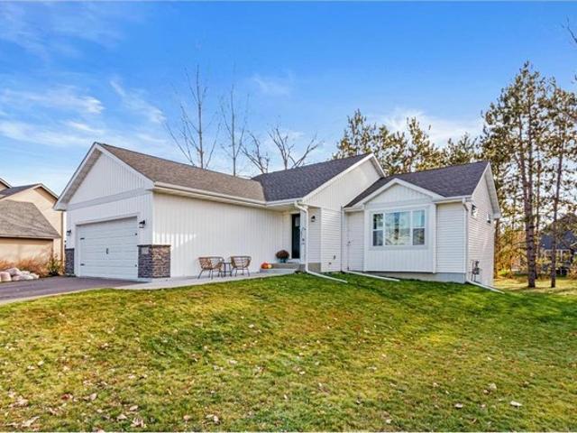 1376 Pheasant Run, New Richmond, WI 54017