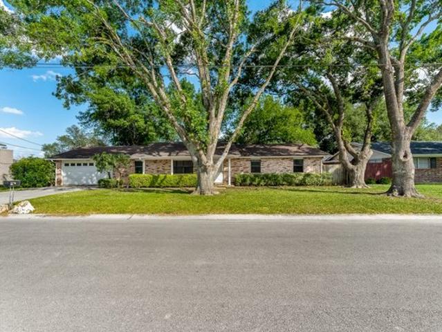 1376 Poppy Ln, New Braunfels, TX 78130