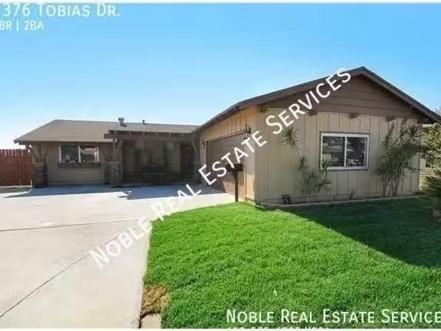 1376 Tobias Dr, Chula Vista, CA 91911