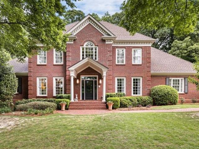 1376 Wesley Oaks Ct NW, Atlanta, GA 30327