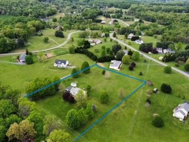 13770 Taylorstown Rd, Leesburg, VA 20176