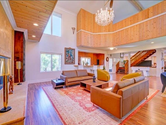 1377 Knoll Rd, Unit B, Redlands, CA 92373 | MLS #219144 | Compass