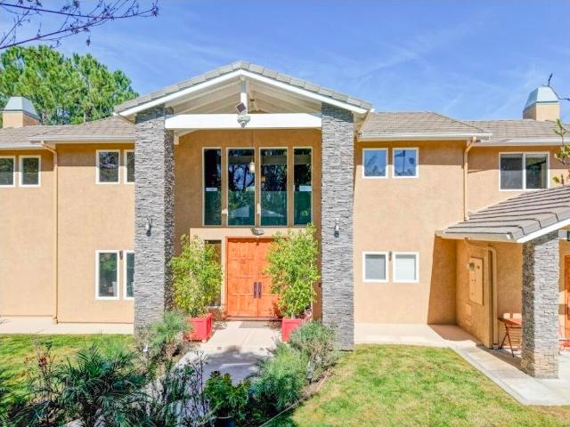 1377 Knoll Road