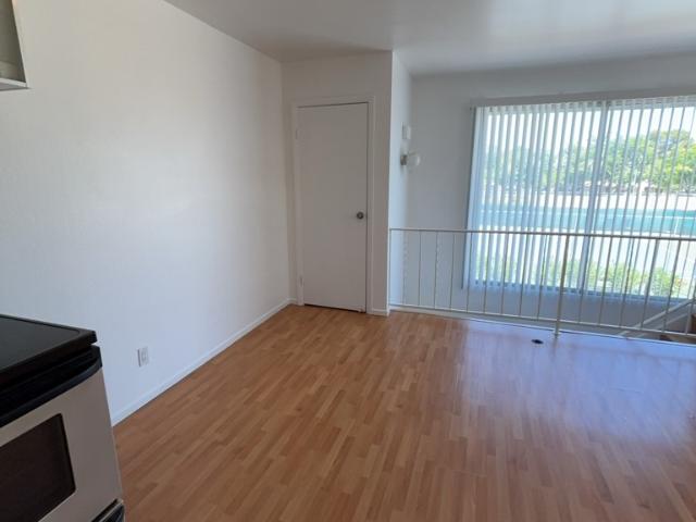 1377 Lorilyn Avenue 4