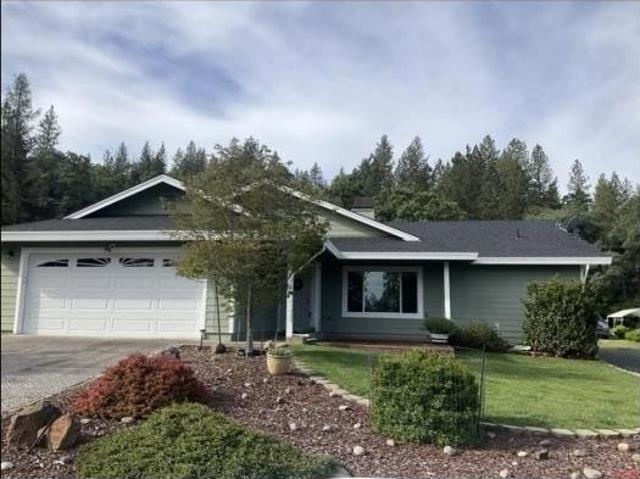 13780 Torrey Pines Dr, Auburn, CA 95602