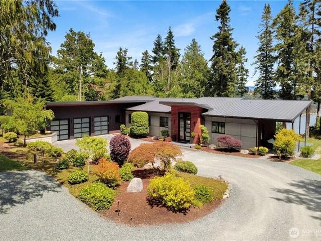 13781 Gibralter Rd, Anacortes, WA 98221