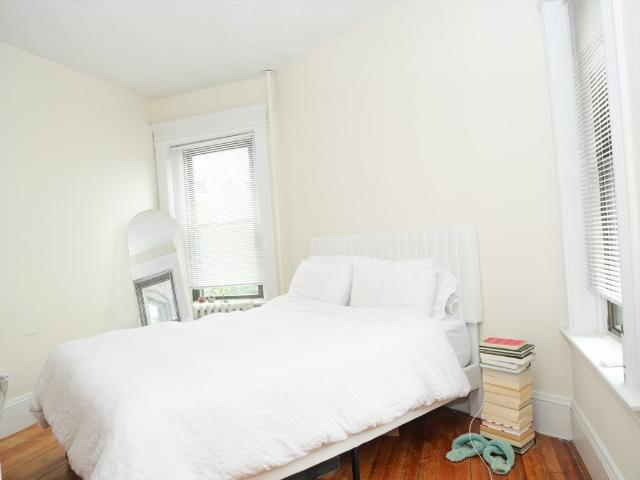 1378 Beacon St, Unit 10, Brookline, MA 02446 | MLS #73476