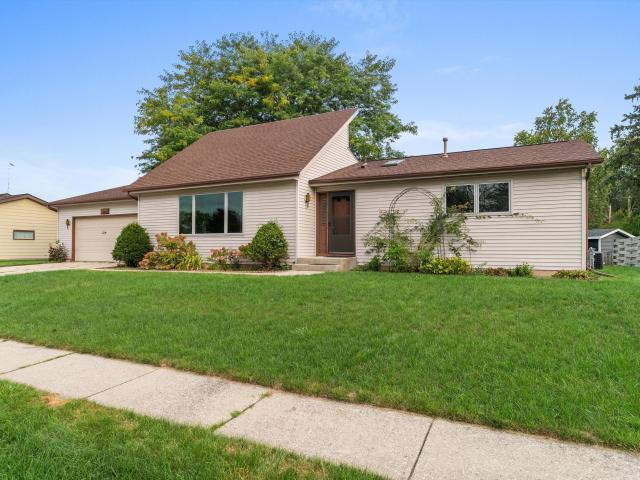 1378 Irving Cir