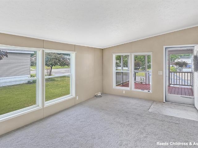 13797 Bluebell Lane