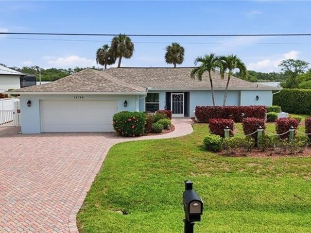 13794 River Forest Dr, Fort Myers, FL 33905