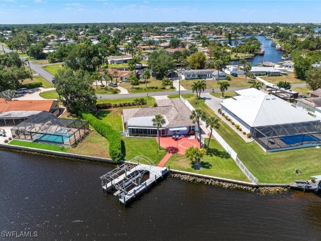 13794 River Forest Dr, Fort Myers, FL 33905 | MLS #2026021