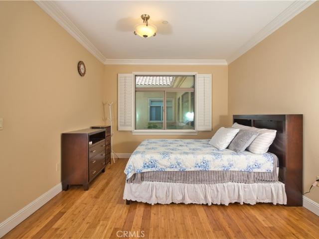 13798 Roswell Avenue B227