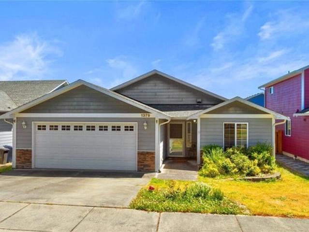 1379 NE Big Berry Loop, Oak Harbor, WA 98277