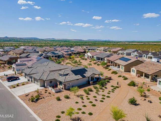 1379 E Quartzite Wy, Green Valley, AZ 85614