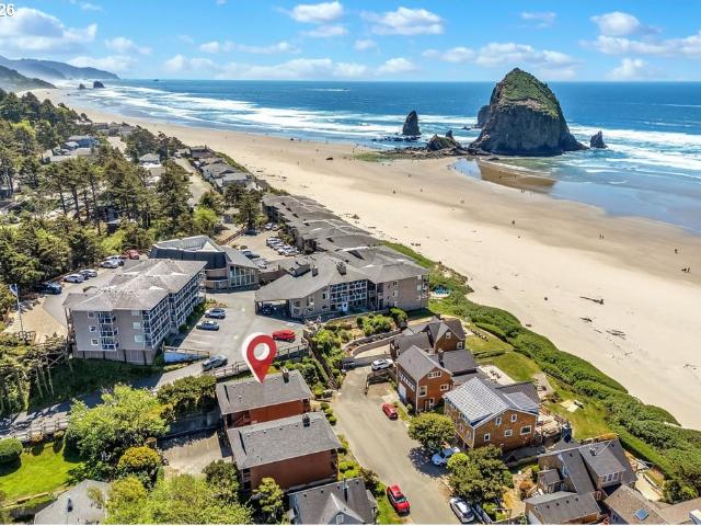 1379 pacific ave