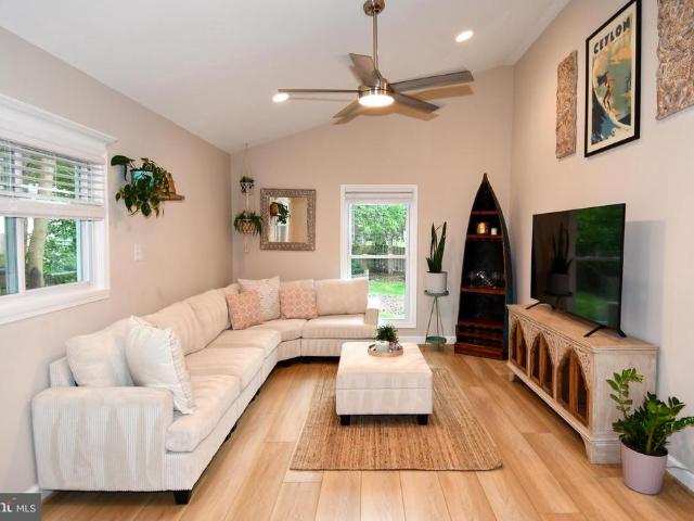 13703 Lynncroft Drive
