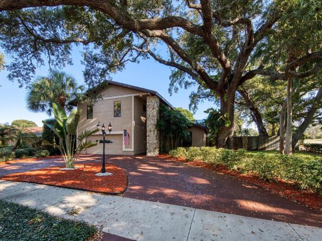 13703 Oak Forest Blvd N, Seminole, FL 33776 | MLS #TB8485 | Compass