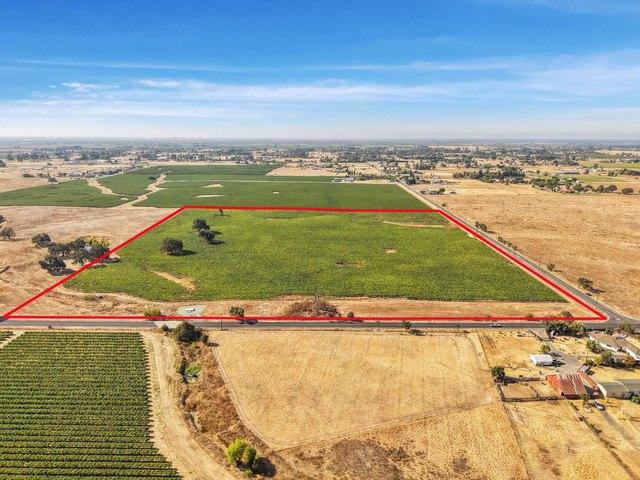 13700 Liberty Rd, Galt, CA 95632