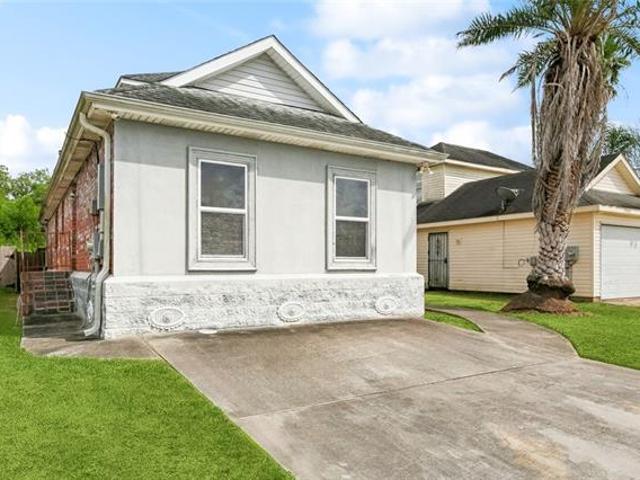 13700 N Cavelier Dr, New Orleans, LA 70129 | MLS #2552