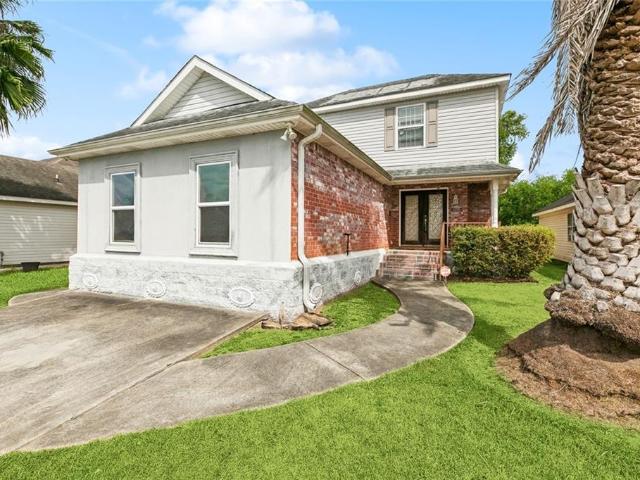 13700 N Cavelier Drive