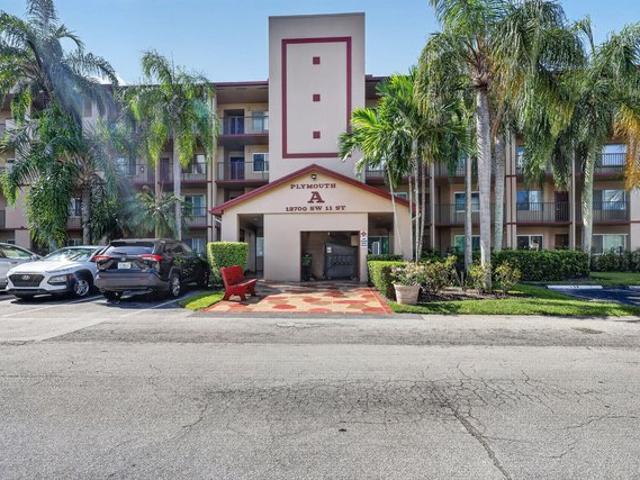 13700 SW 11th St Unit 203A, Pembroke Pines, FL 33027
