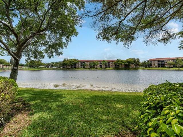 13700 Sw 11Th St 109A, Pembroke Pines, FL